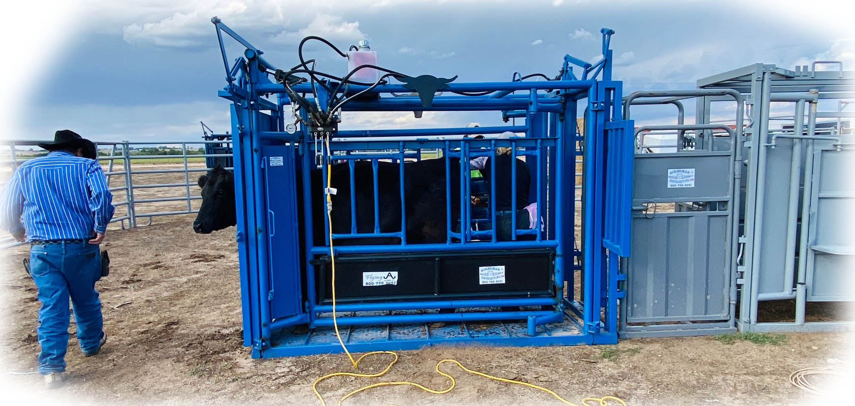 Flying A Manual & Hydrualic Squeeze Chutes